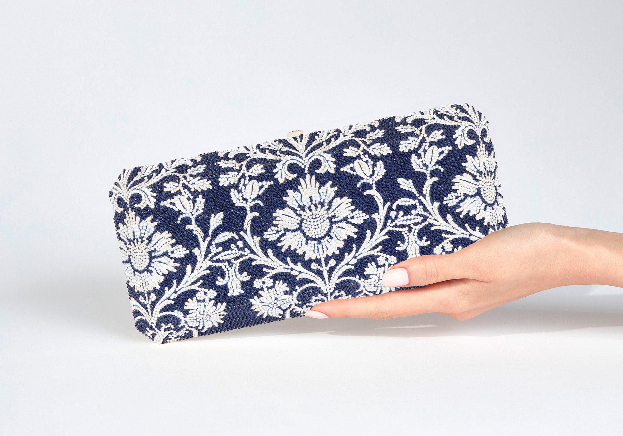 Slim Rectangle Trellis - Judith Leiber