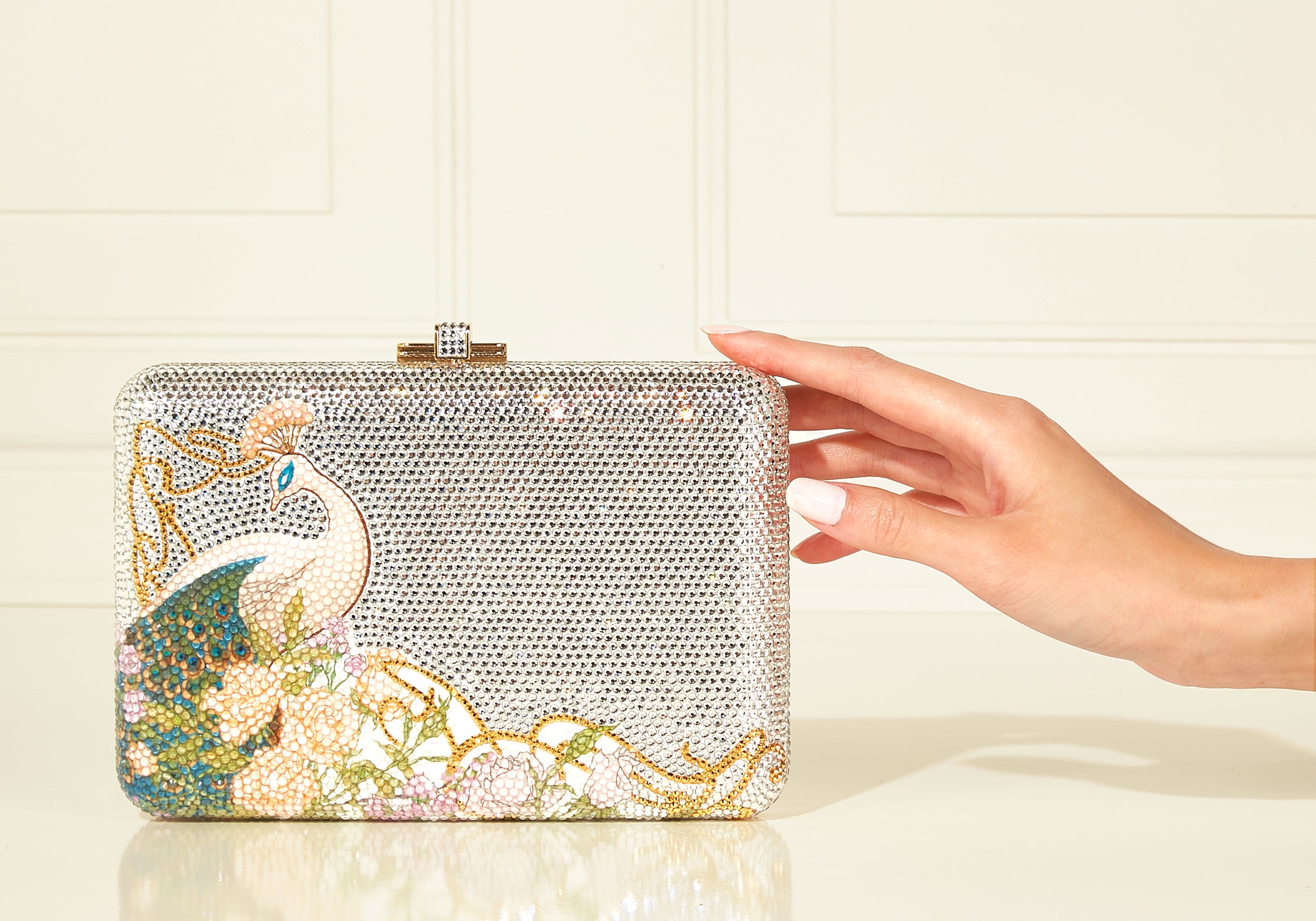 New Arrival Clutch Bags | Judith Leiber Bags